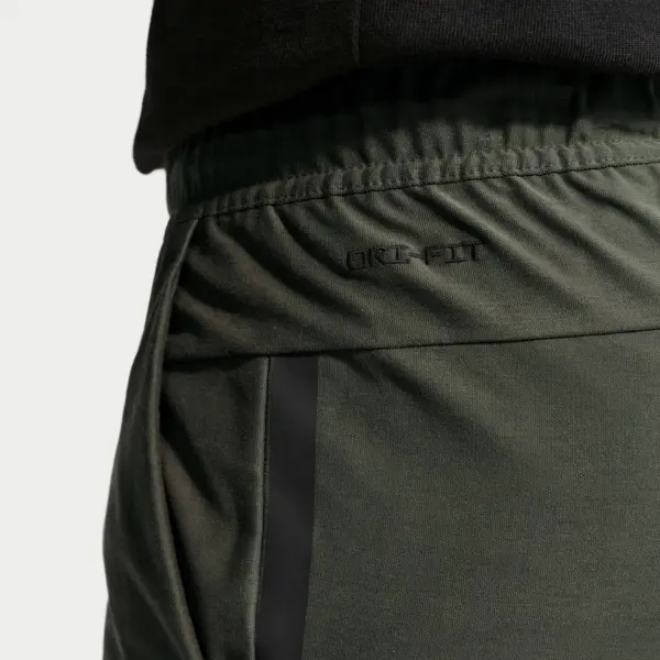Nike Tech Dri-fit Shori Knit Pants