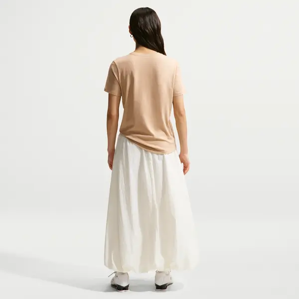 Nike Sportswear Club Essentials T-shirt - Brown
