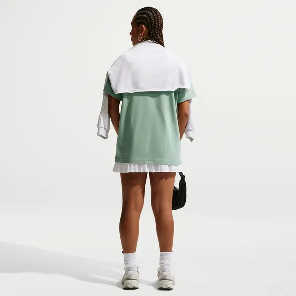 Nike Sportswear Classic Oversized T-shirt