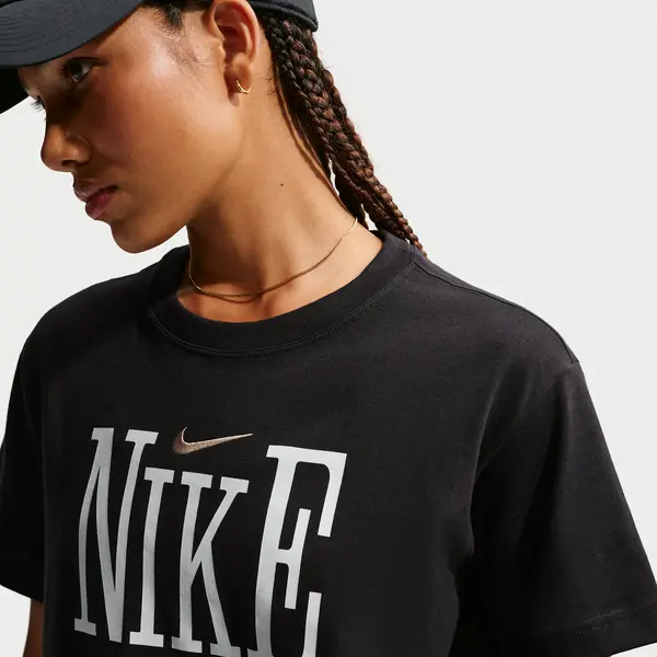 Nike Sportswear Classic Oversized T-shirt - Black