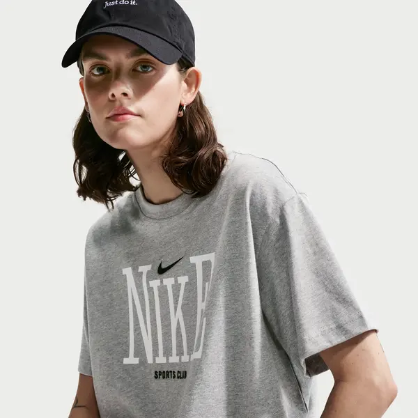 Nike Sportswear Classic Oversized T-shirt - Grey