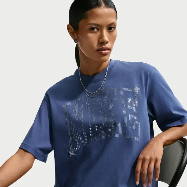 Nike Sportswear Classic Loose T-shirt