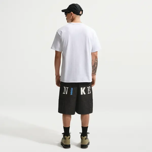 Nike Sportswear Premium Essentials T-shirt - Brown