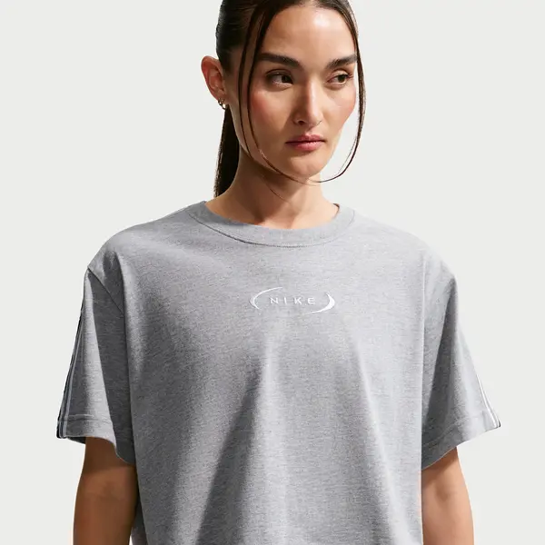 Nike Sportswear Classic Loose Cropped T-shirt - Grey