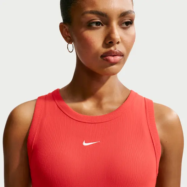 Nike Tight Ribbed Tank Top - Red