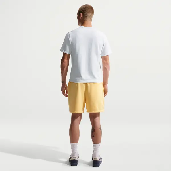 Nike Sportswear Premium Essentials T-shirt