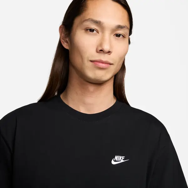 Nike Sportswear Club T-shirt - Black
