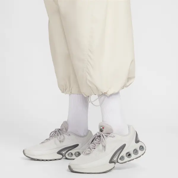 Nike Sportswear Oversized Mid-rise Woven Pants - Grey