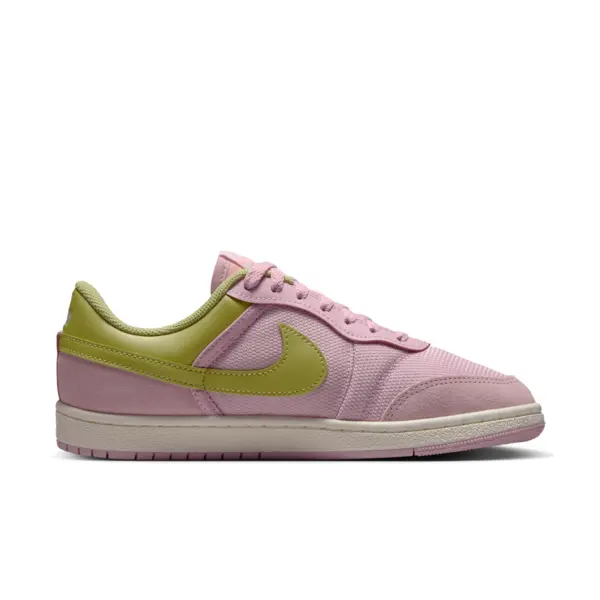 JORDAN Skyline Low Athletic Shoes