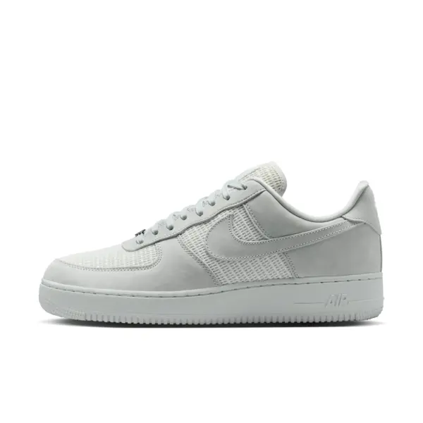 Nike Air Force 1 '07 Lv8 Sneakers - White