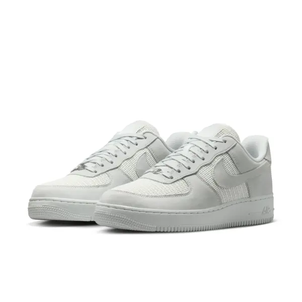 Nike Air Force 1 '07 Lv8 Sneakers - White