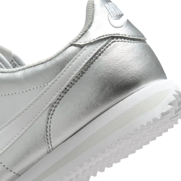 Nike Cortez Sneakers - Grey