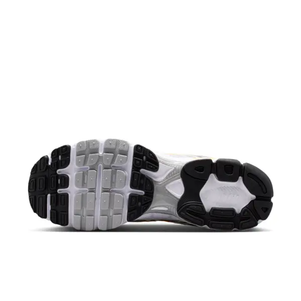 Nike Max Moto 2k Athletic Shoes - Grey