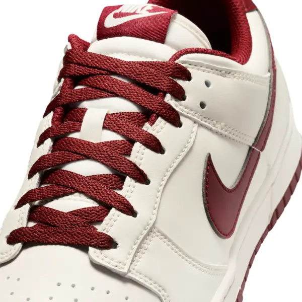 Nike Dunk Low Retro Sneakers - Grey