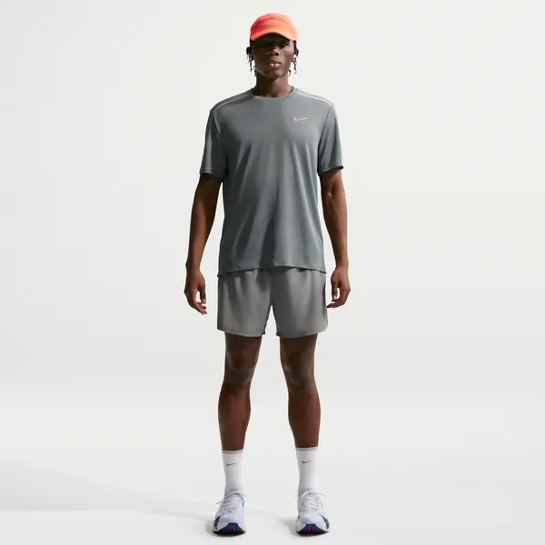 Nike Miler Dri-fit Short-sleeve Running Top - Grey