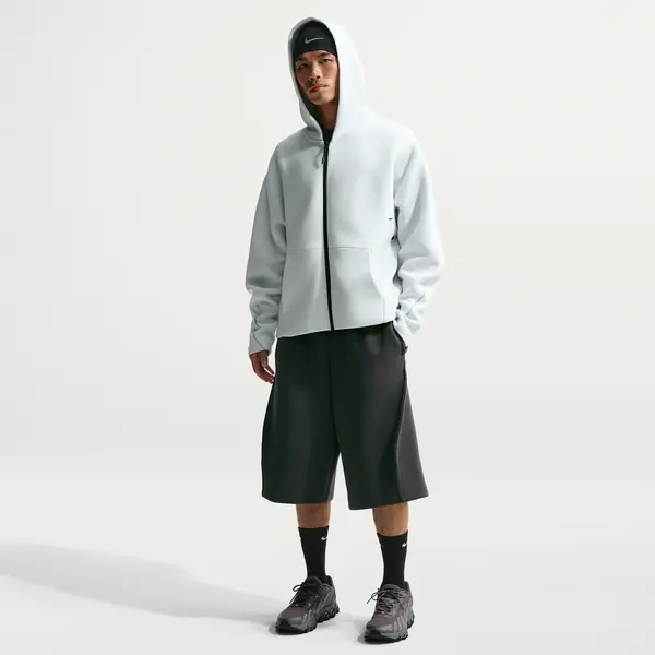 Nike Tech Fleece Oversized Shorts - Grey