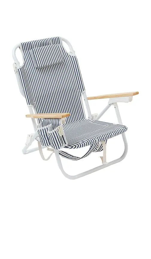 SUNNYLIFE The Resort Luxe Beach Chair In Navy - Coastal Blue