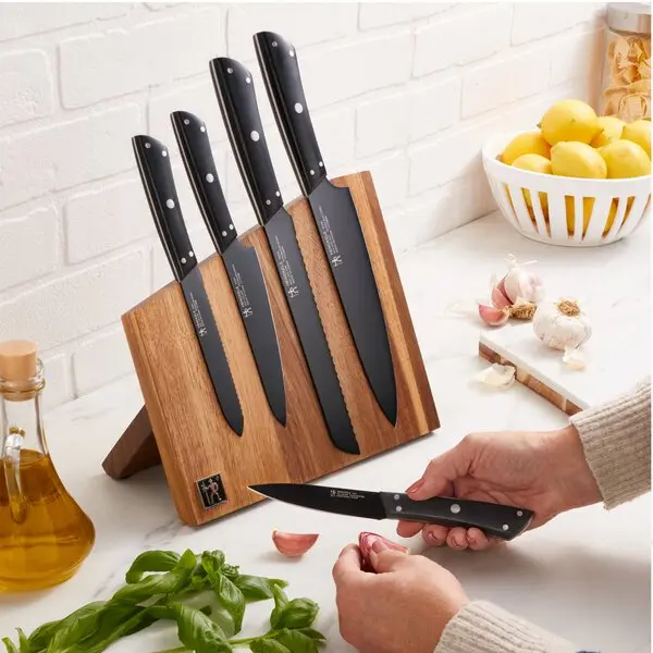 HENCKELS Noir 6 Piece Magnetic Easel Set