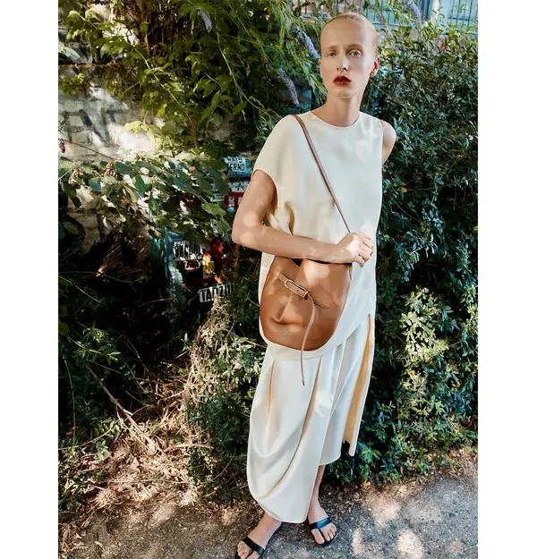 LIFFNER Leather Belted Bucket Bag