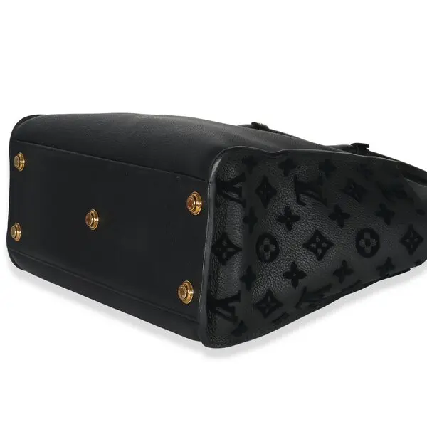 LOUIS VUITTON Onthego Mm - Black