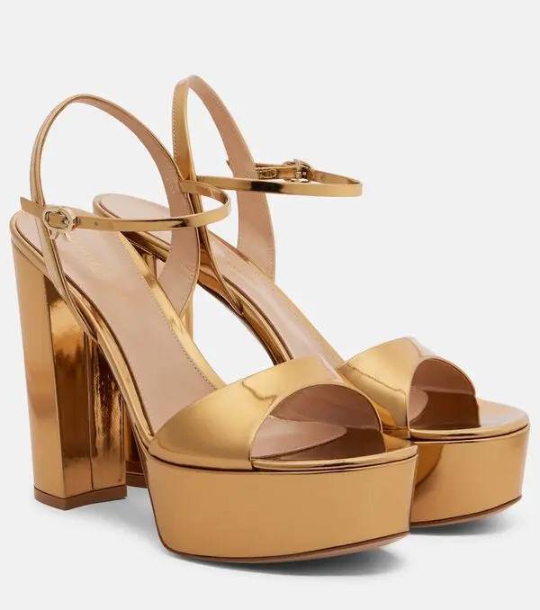 GIANVITO ROSSI Marlena Metallic Leather Platform Sandals - Gold