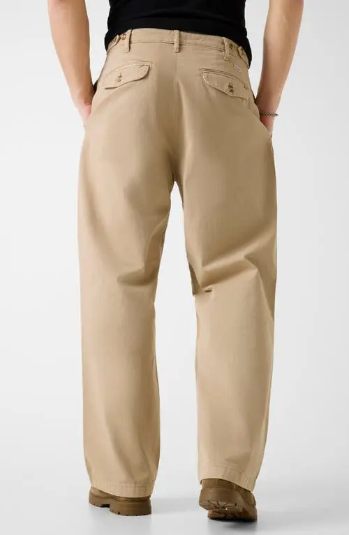 Guess Pleated Baggy Jeans