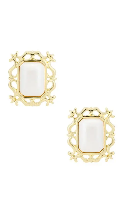 PETIT MOMENTS Viva Stud Earrings - Gold & Pearl