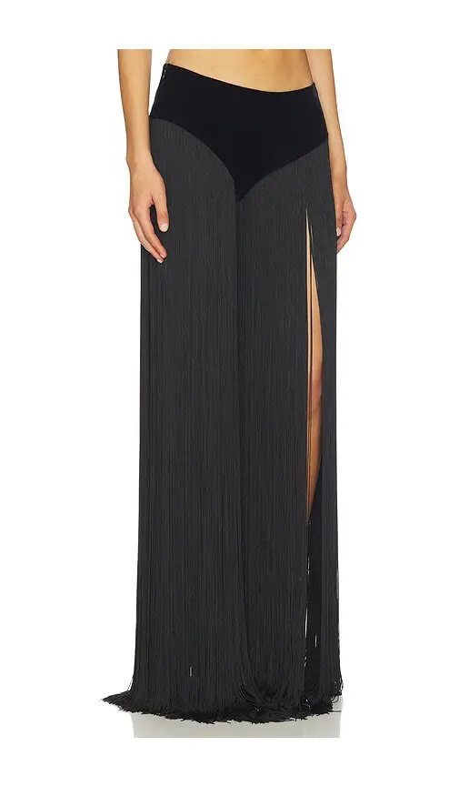 MARKGONG Swan Long Tassel Shorts