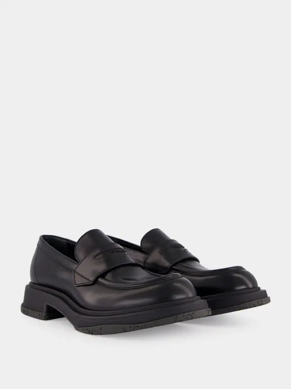 Gucci Leather Loafers With Tonal Logo