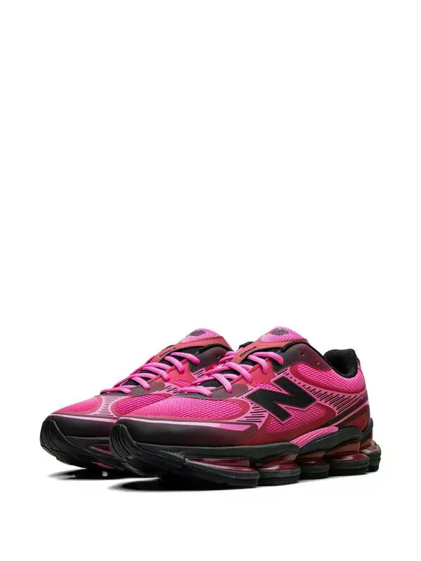 NEW BALANCE Abzorb 2000 Sneakers - Pink