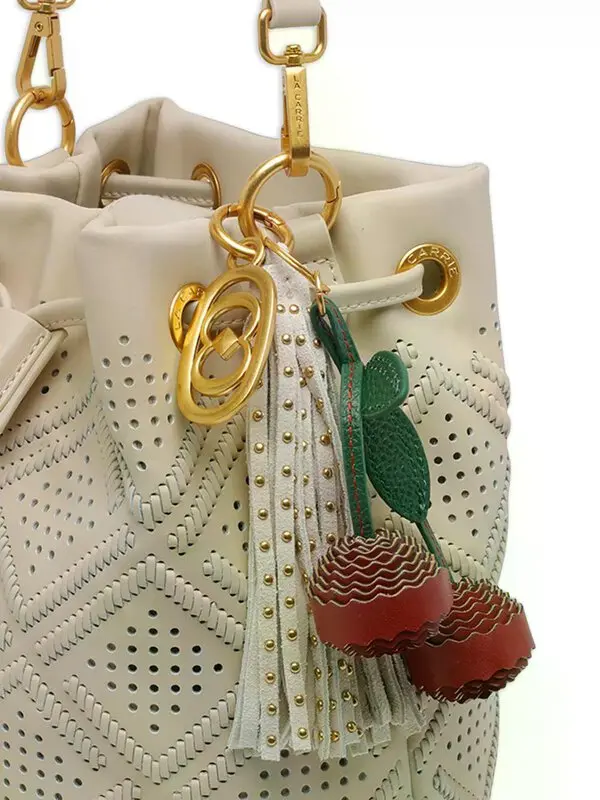 LA CARRIE Labyrinth Bucket Bag - Neutrals