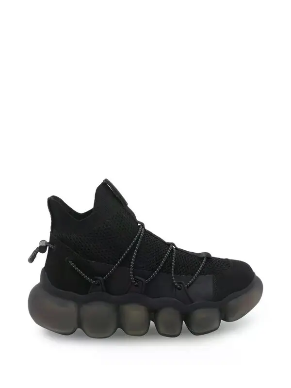 GROUNDS Jewelry Stone Sneakers