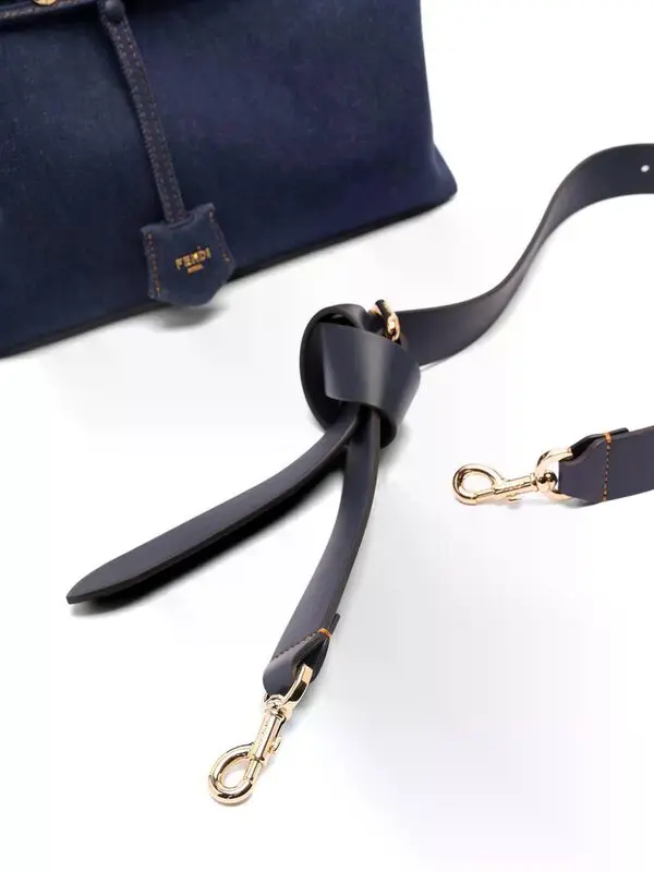 Fendi Medium The Way Shoulder Bag - Blue
