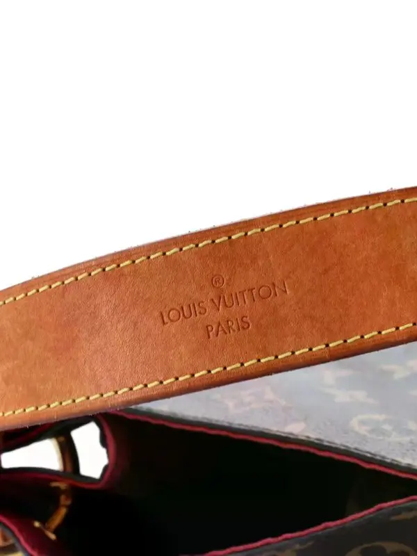 LOUIS VUITTON Graceful Handbag Monogram Canvas Pm - Brown