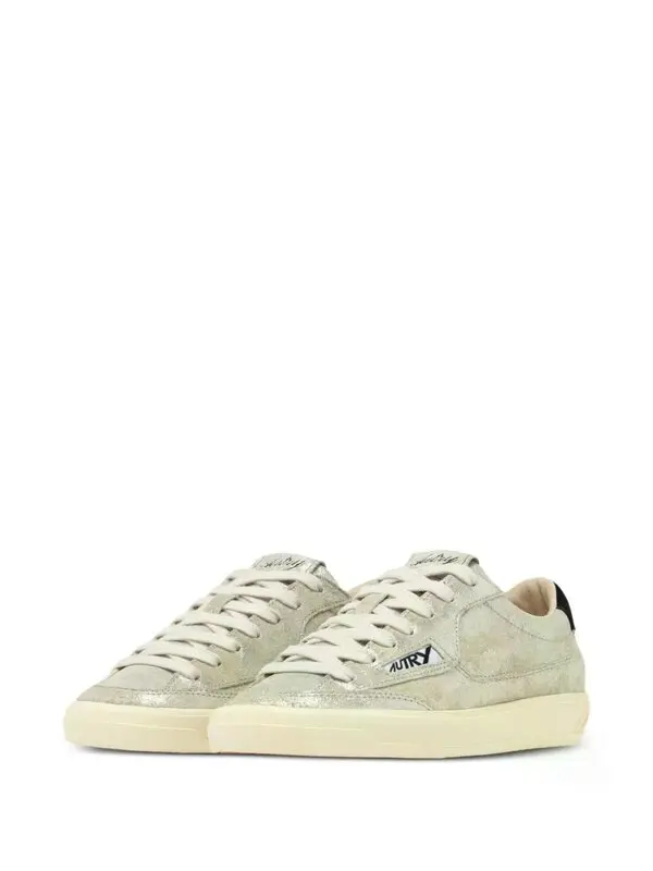 AUTRY Panelled Low Top Sneakers - Silver