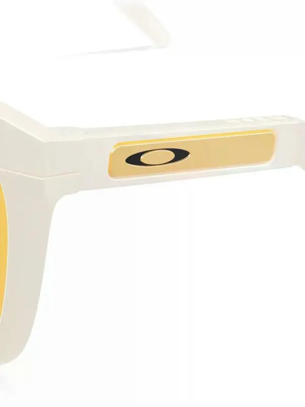 Oakley Geometric Sunglasses