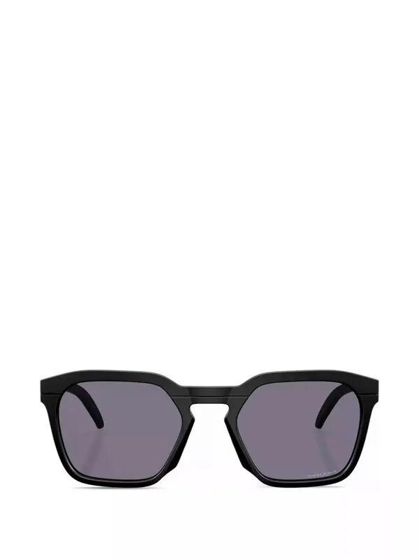 Oakley Geometric Frame Sunglasses - Black
