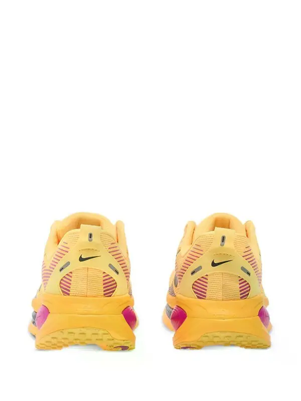 Nike Vomero 18 Lace-up Sneakers - Yellow
