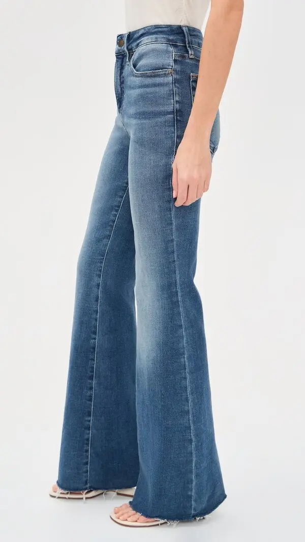 Good American Good Legs Flare Jeans