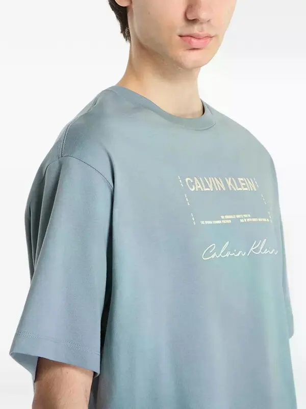 Calvin Klein Graphic T-shirt