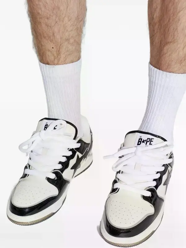 A BATHING APE Sk8 Sta Sneakers - Neutrals
