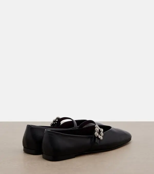 ROGER VIVIER Roundy Toe Embellished Leather Ballet Flats - Black