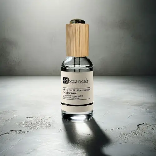 DR BOTANICALS Tea & Niacinamide Facial Serum