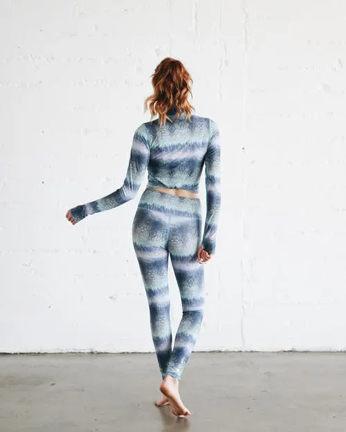 Tutublue Pullover Rash Guard Swim Top Upf 50 - Vertical Gradient