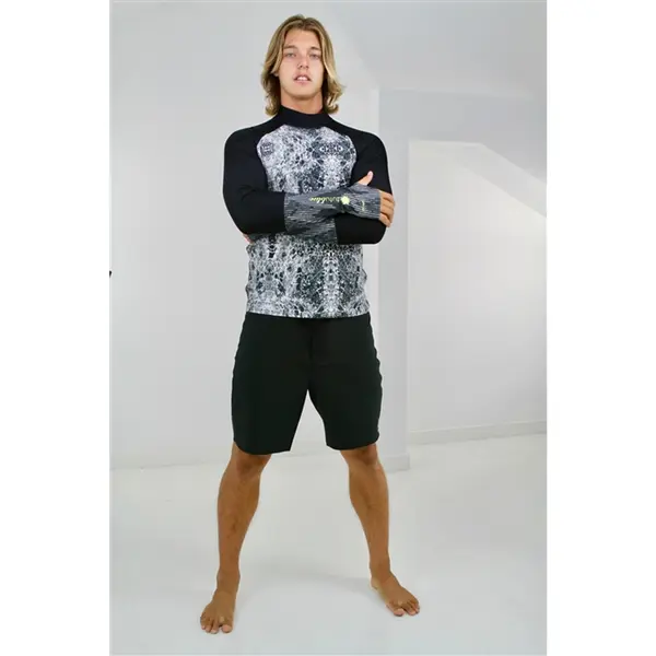 Tutublue Upf 50 Pullover Rash Guard Swim Top - Black & White