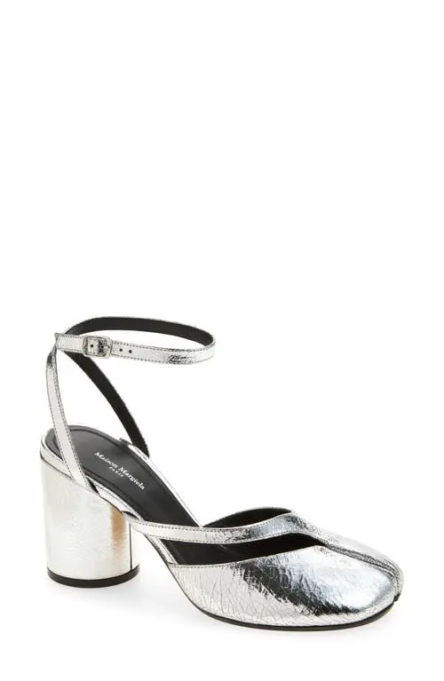 MAISON MARGIELA Tabi Ankle Strap Pumps - Metallic Silver