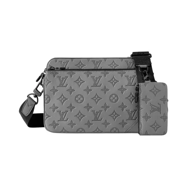 LOUIS VUITTON Trio Messenger