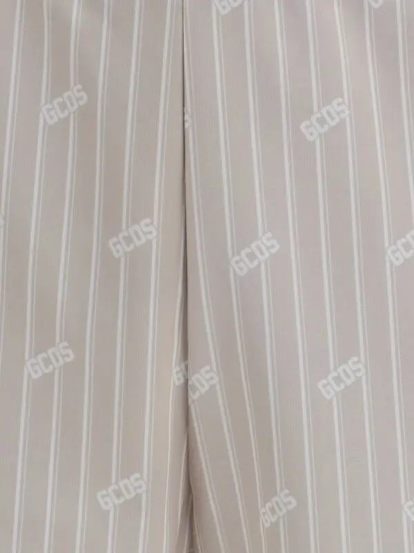 Gcds Technical Fabric Shorts With Striped Logo