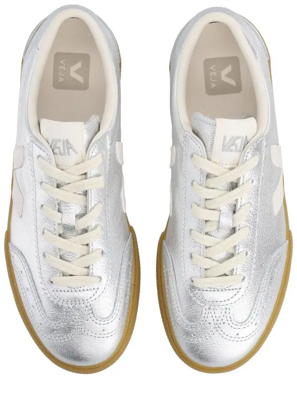 VEJA Volley Sneaker - Silver