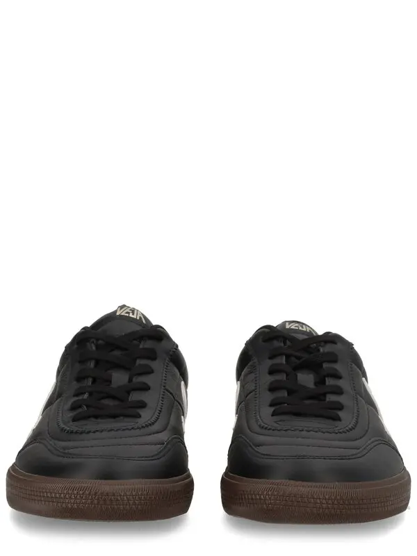 VEJA Panenka Sneaker